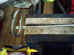 DIY Homemade Fishing Rod Holders for Bank Fishing - Survival Jar